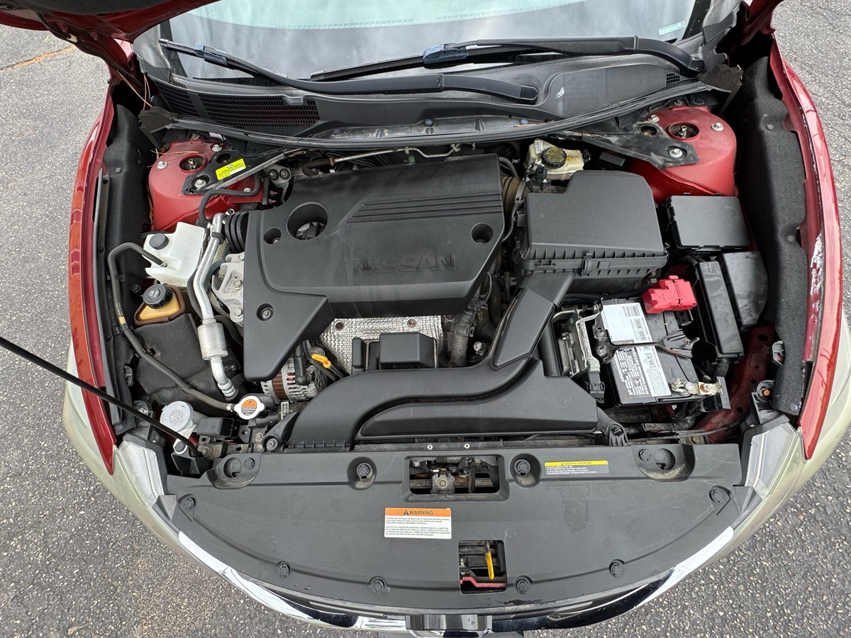 2016 Nissan Altima, Stock No: 372 by Roadstar auto , Ham lake MN